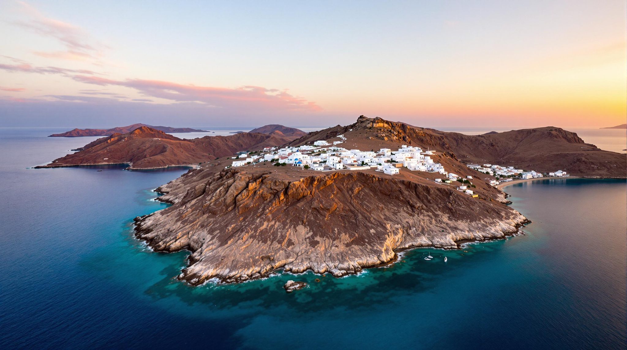 Île de Milos, entre histoire et paysages à couper le souffle ...